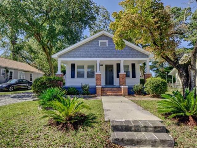 3 Br, 1 bath, Single Family 105 Montgomery Ave