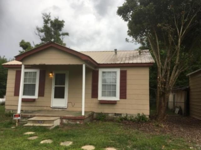 3 Br, 1 bath, Single Family 10843 Hwy494