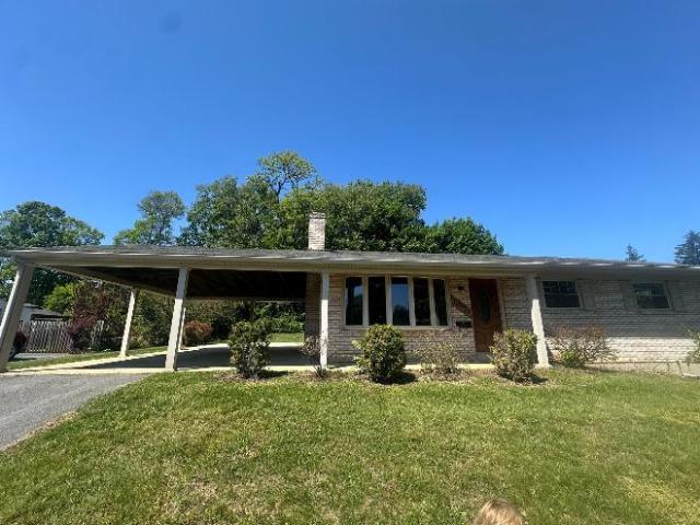 3 Br, 1 bath, Single Family 10924 Gaywood Dr