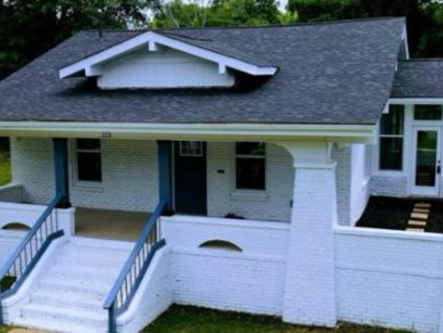 3 Br, 1 bath, Single Family 113 Brawley St