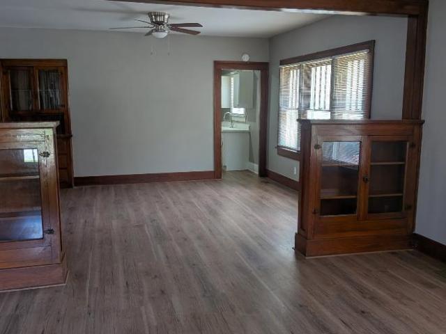3 Br, 1 bath, Single Family 1107 S Washington Ave