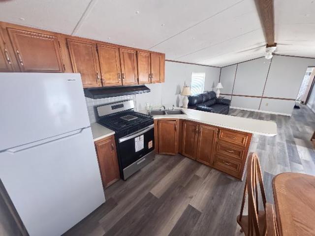 3 Br, 1 bath, Single Family 1116 Rim Rd