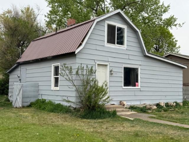 3 Br, 1 bath, Single Family 1148 Mc Kinley Ave
