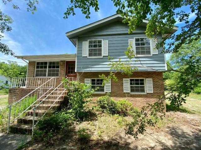 3 Br, 1 bath, Single Family 115 Ballenger Rd