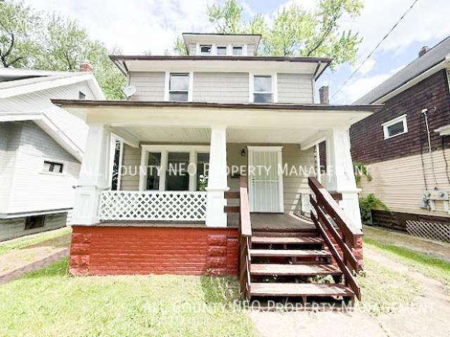 3 Br, 1 bath, Single Family 1161 Lacroix Ave