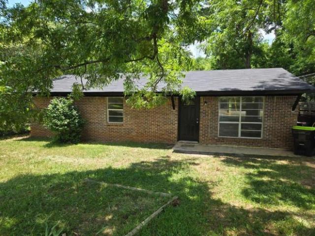 3 Br, 1 bath, Single Family 119 Worthy Dr