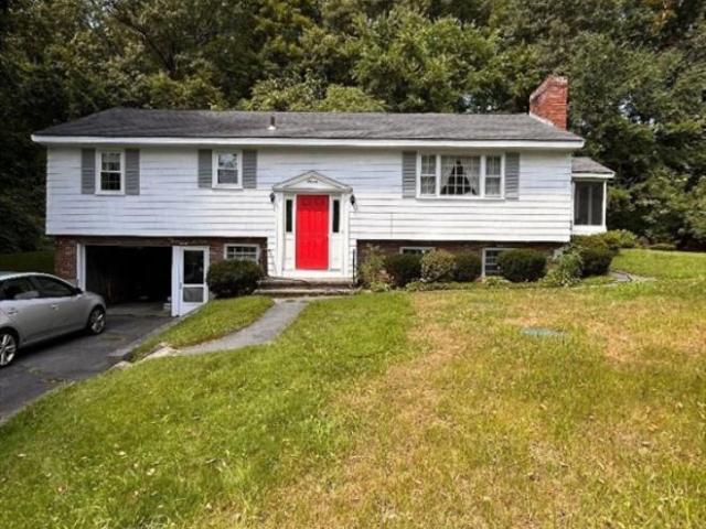 3 Br, 1 bath, Single Family 11 Federal Street