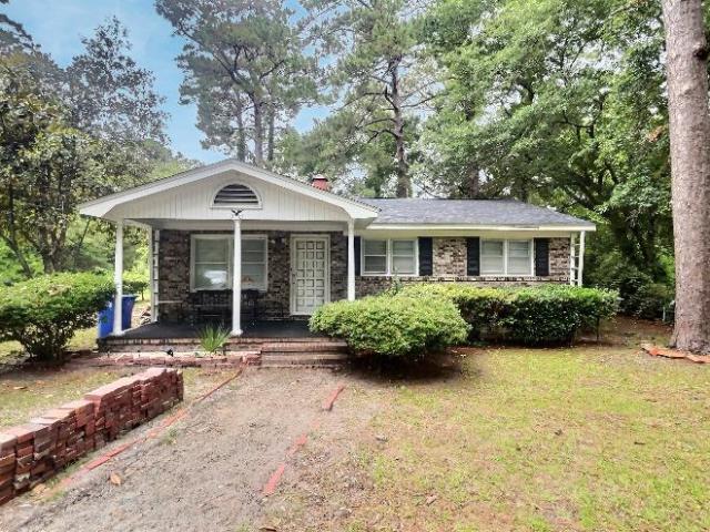 3 Br, 1 bath, Single Family 1201 Hemingway St