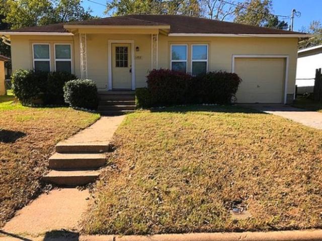 3 Br, 1 bath, Single Family 1202 Marie St