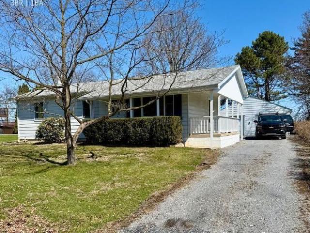 3 Br, 1 bath, Single Family 121 Ramblewood Road