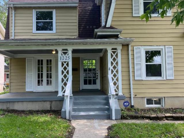 3 Br, 1 bath, Single Family 1225 Amherst Pl