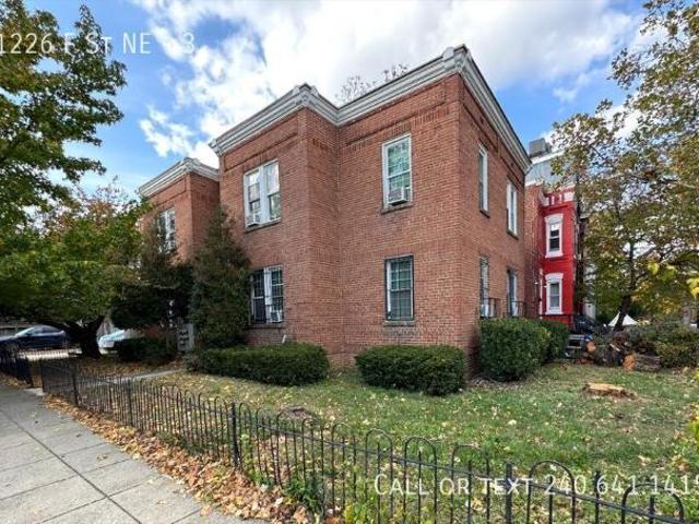 3 Br, 1 bath, Single Family 1226 F St NE