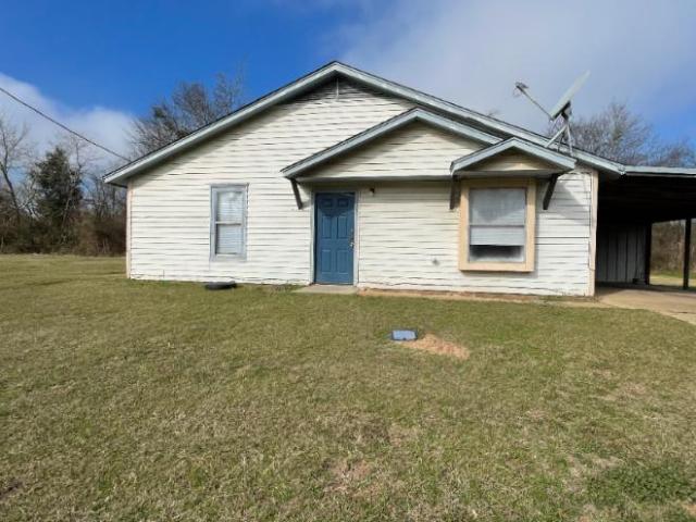 3 Br, 1 bath, Single Family 127 Willowbrook Dr