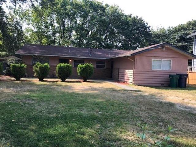 3 Br, 1 bath, Single Family 12426 56th Pl S