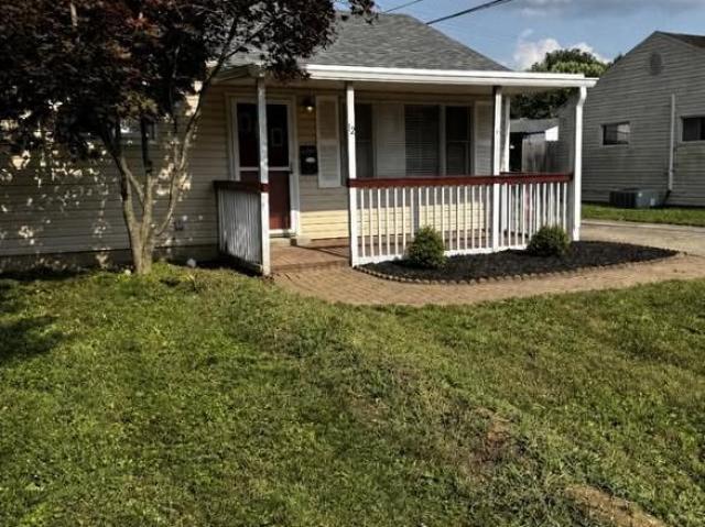 3 Br, 1 bath, Single Family 12 Thornton Dr