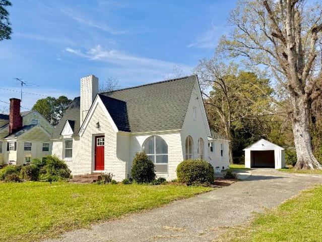 3 Br, 1 bath, Single Family 1304 Rhem St