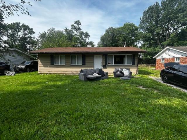 3 Br, 1 bath, Single Family 13 Drexel Dr