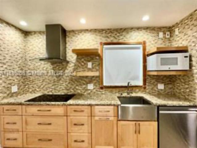 3 Br, 1 bath, Single Family 2401 West 70 St