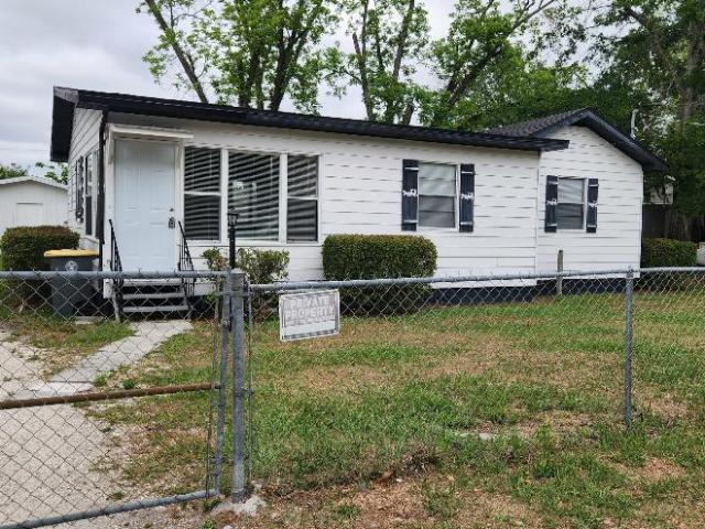3 Br, 1 bath, Single Family 2427 Coleman Ct