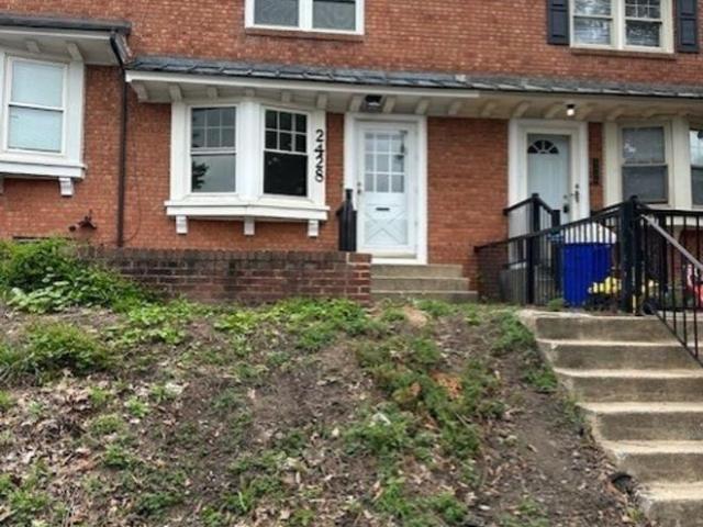 3 Br, 1 bath, Single Family 2428 Mercer St