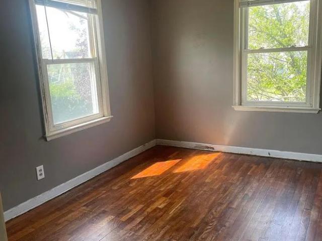 3 Br, 1 bath, Single Family 2444 Bretton Place