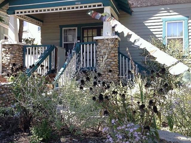 3 Br, 1 bath, Single Family 2515 Broadway