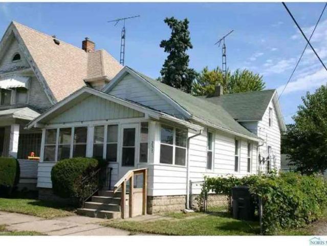 3 Br, 1 bath, Single Family 257 Wasaon St