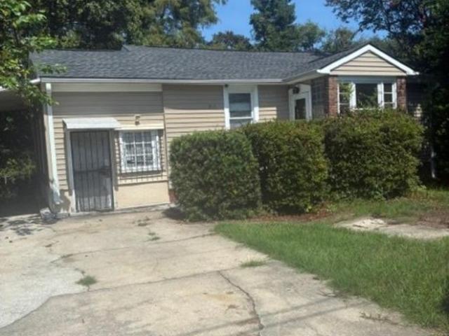 3 Br, 1 bath, Single Family 2636 Ferrara Dr