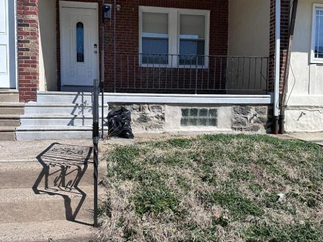 3 Br, 1 bath, Single Family 2647 S 68th St