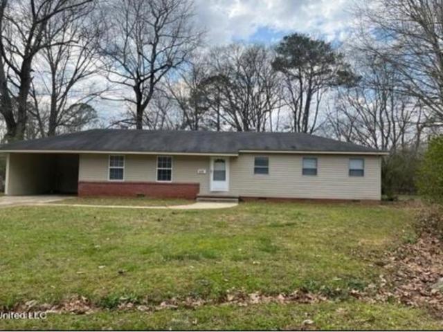 3 Br, 1 bath, Single Family 270 Wildwood Ct