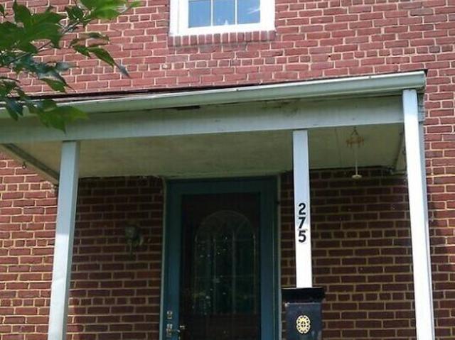 3 Br, 1 bath, Single Family 275 Filbert Ave