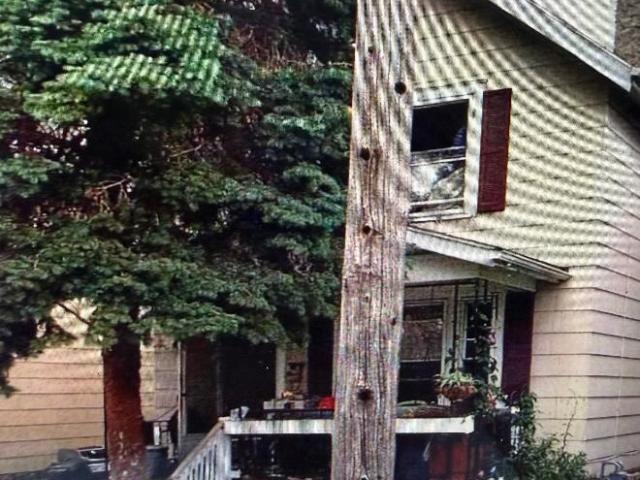 3 Br, 1 bath, Single Family 276 S Harris Ave