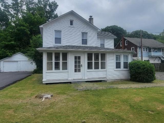 3 Br, 1 bath, Single Family 2805 Rt 611