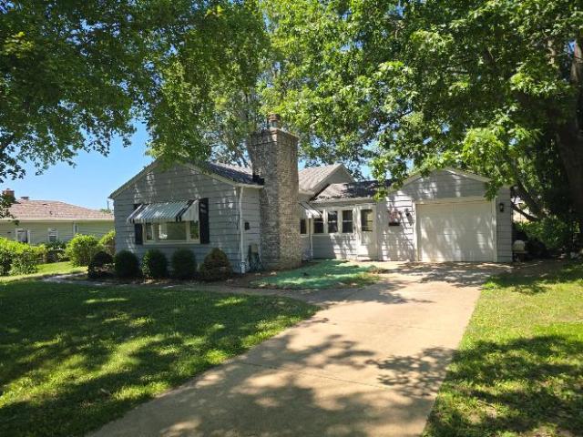 3 Br, 1 bath, Single Family 2812 Pelham Rd