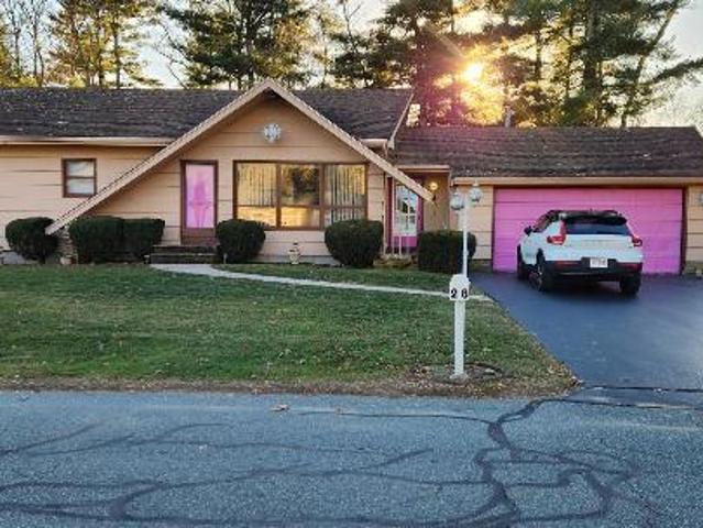 3 Br, 1 bath, Single Family 28 Burt St
