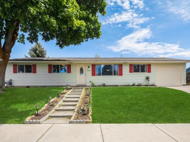 3 Br, 1 bath, Single Family 2008 N Parklane Ave