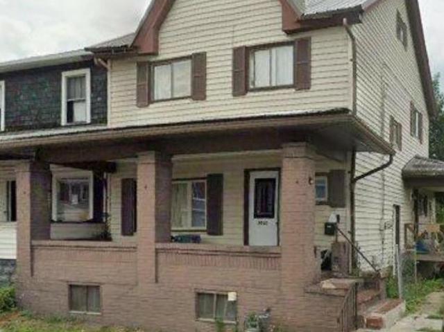 3 Br, 1 bath, Single Family 2010 15th Ave