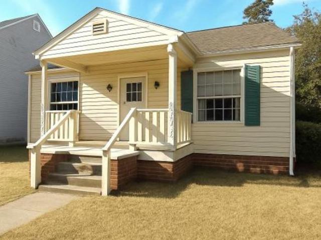3 Br, 1 bath, Single Family 2026 Ashley Rd