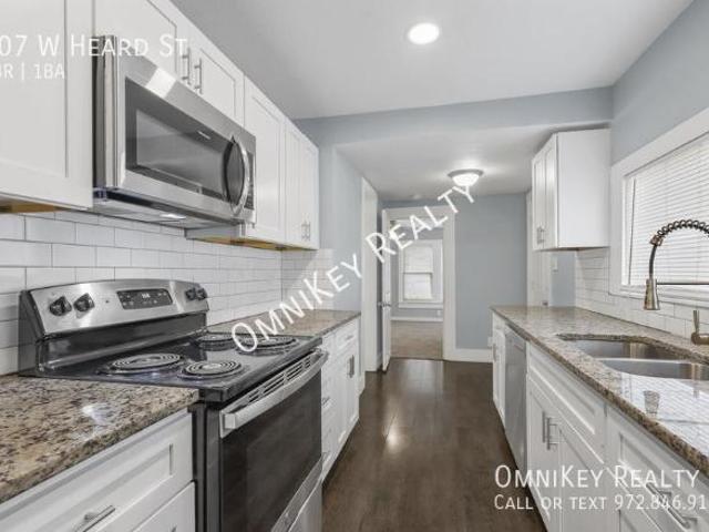 3 Br, 1 bath, Single Family 207 W Heard St