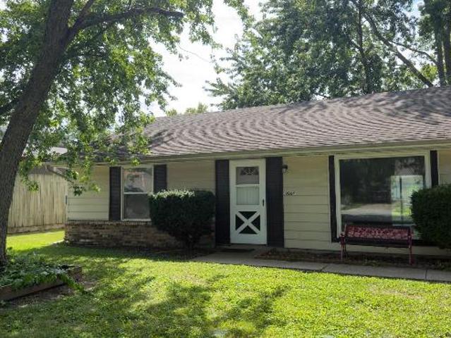3 Br, 1 bath, Single Family 2069 Stonehenge Road