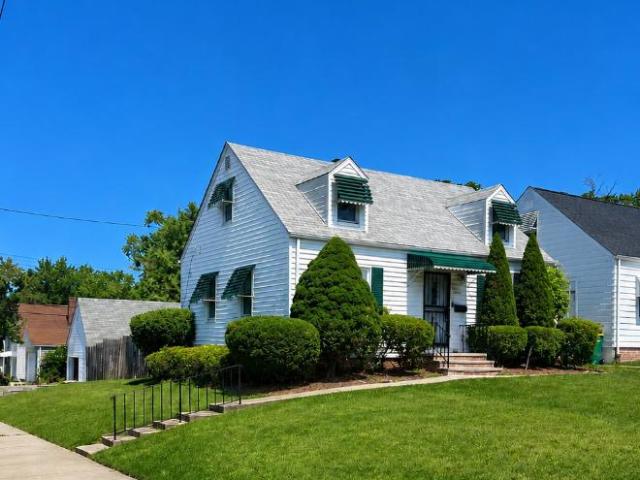 3 Br, 1 bath, Single Family 20701 Watson Rd