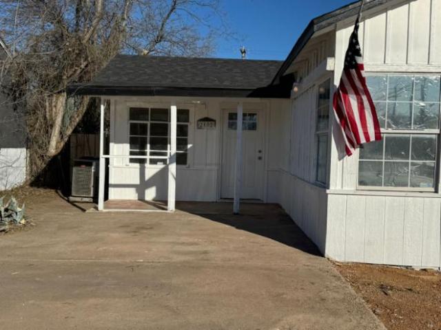 3 Br, 1 bath, Single Family 2102 Webster St