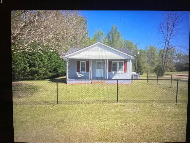 3 Br, 1 bath, Single Family 2103 Burins Dr