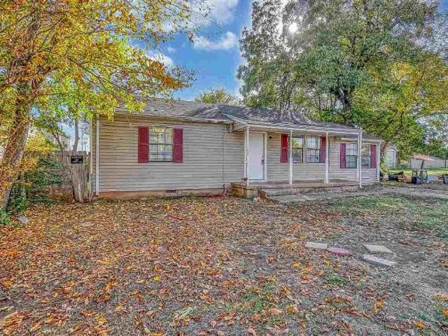 3 Br, 1 bath, Single Family 2112 NW Bessie Ave