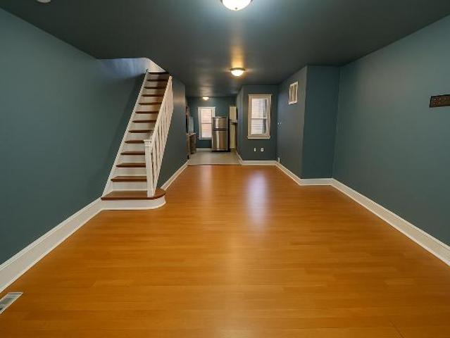 3 Br, 1 bath, Single Family 2115 Sigel Street