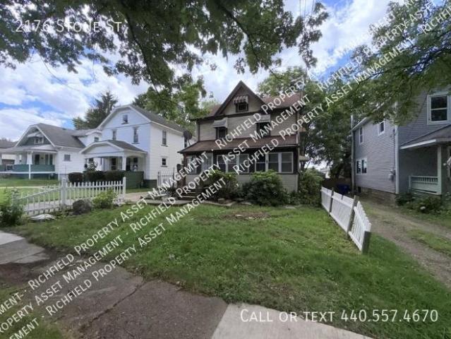 3 Br, 1 bath, Single Family 2176 Stone St