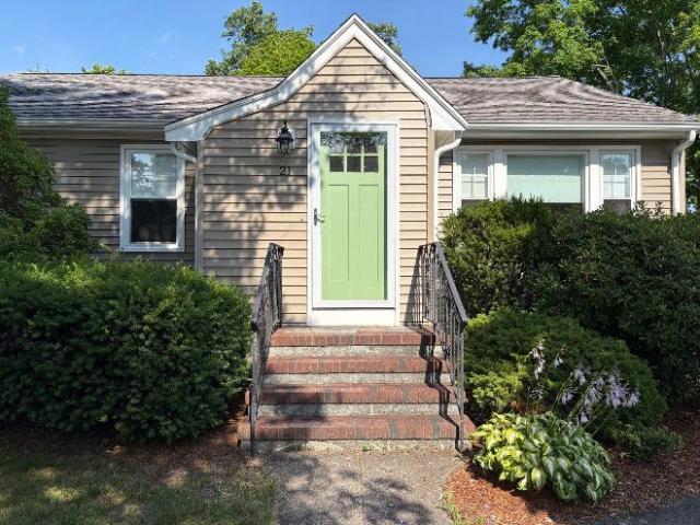 3 Br, 1 bath, Single Family 21 Cunniff Ave
