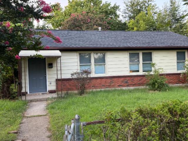 3 Br, 1 bath, Single Family 2208 Ford Ave
