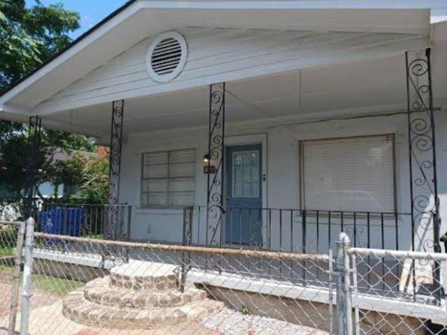 3 Br, 1 bath, Single Family 2218 Odessa Dr