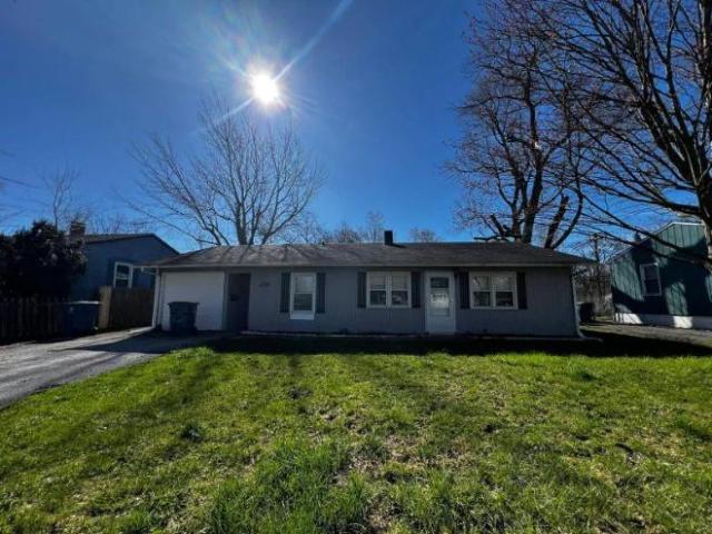 3 Br, 1 bath, Single Family 2236 220th St
